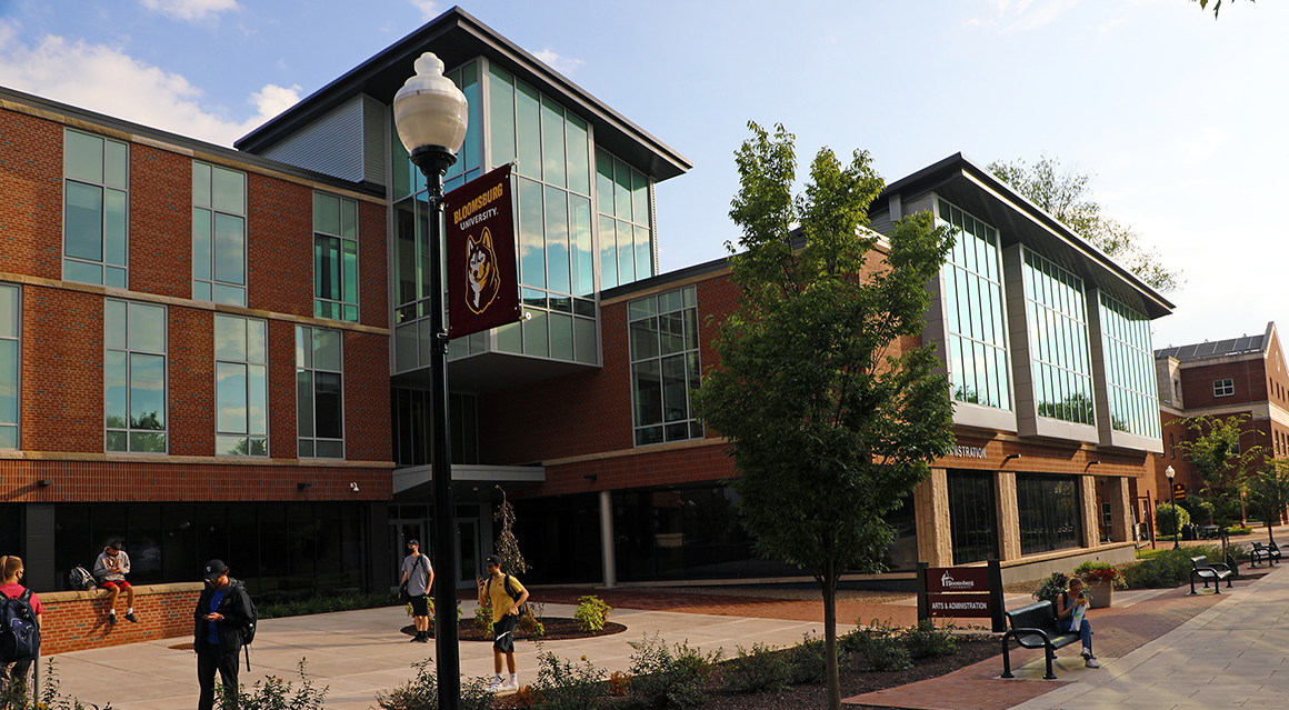 Strategic Communications and Marketing | Commonwealth University