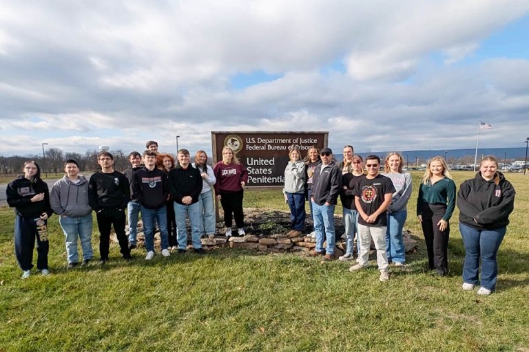 CU-Lock Haven Criminal Justice Club Visits Allenwood Federal ...
