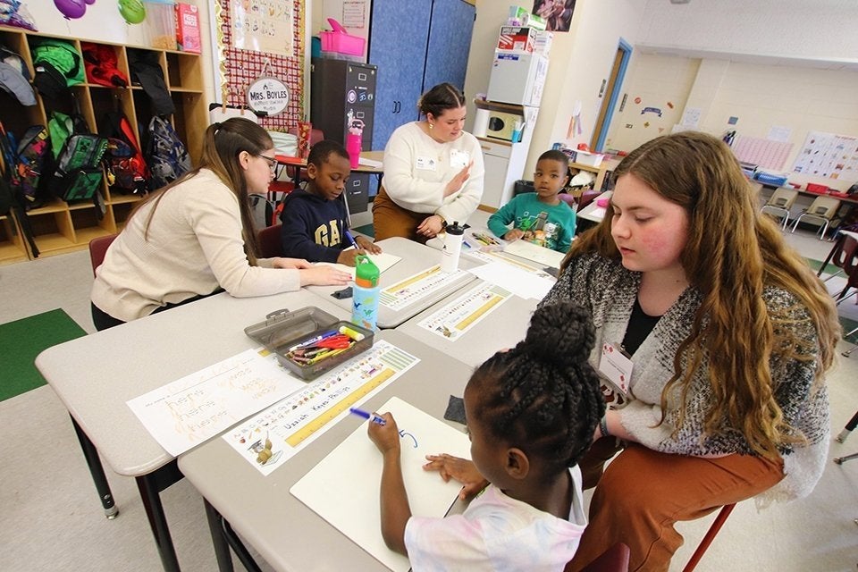 Education majors get sneak peek into classroom teaching through ...